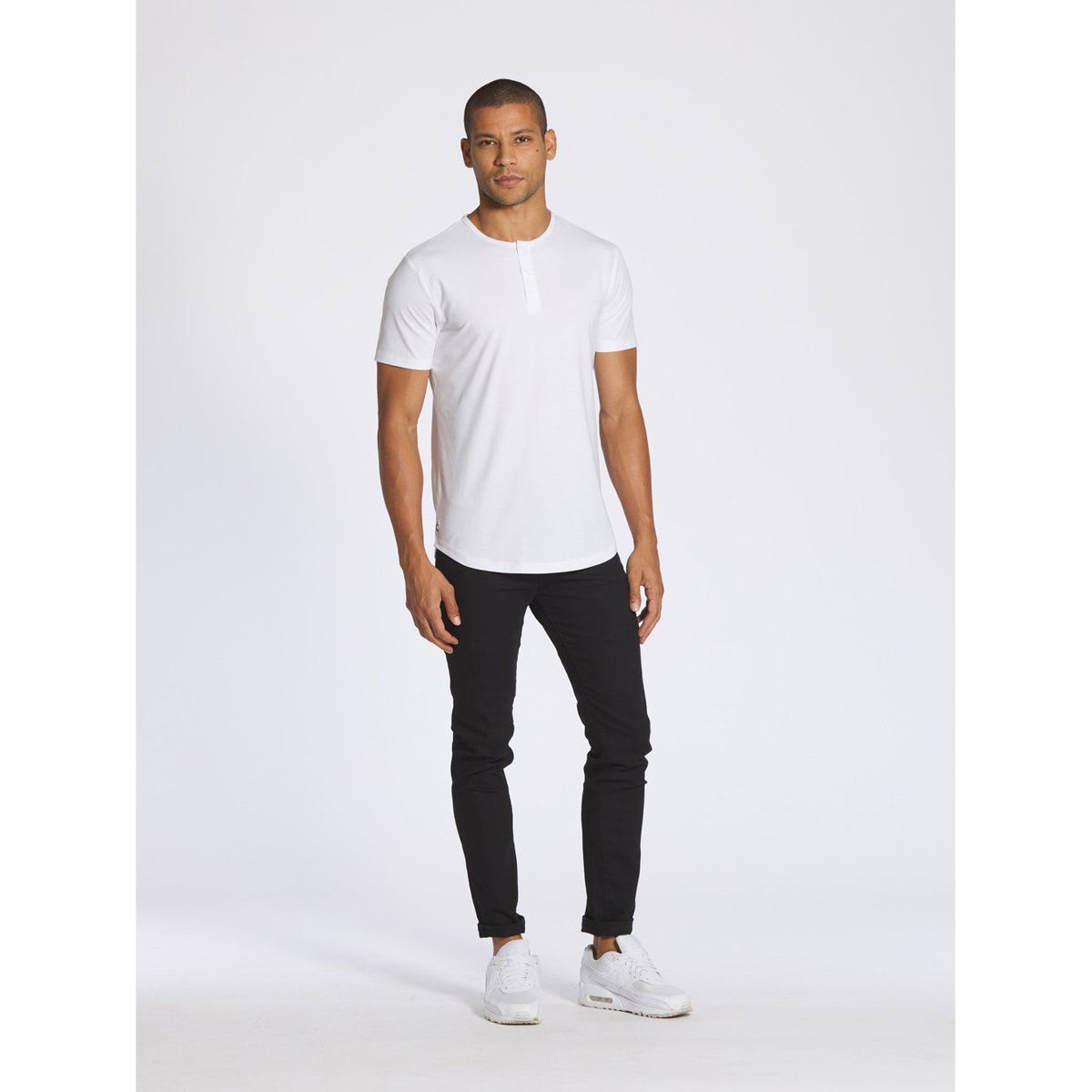 Cuts - AO Henley Curve-Hem - White – Union